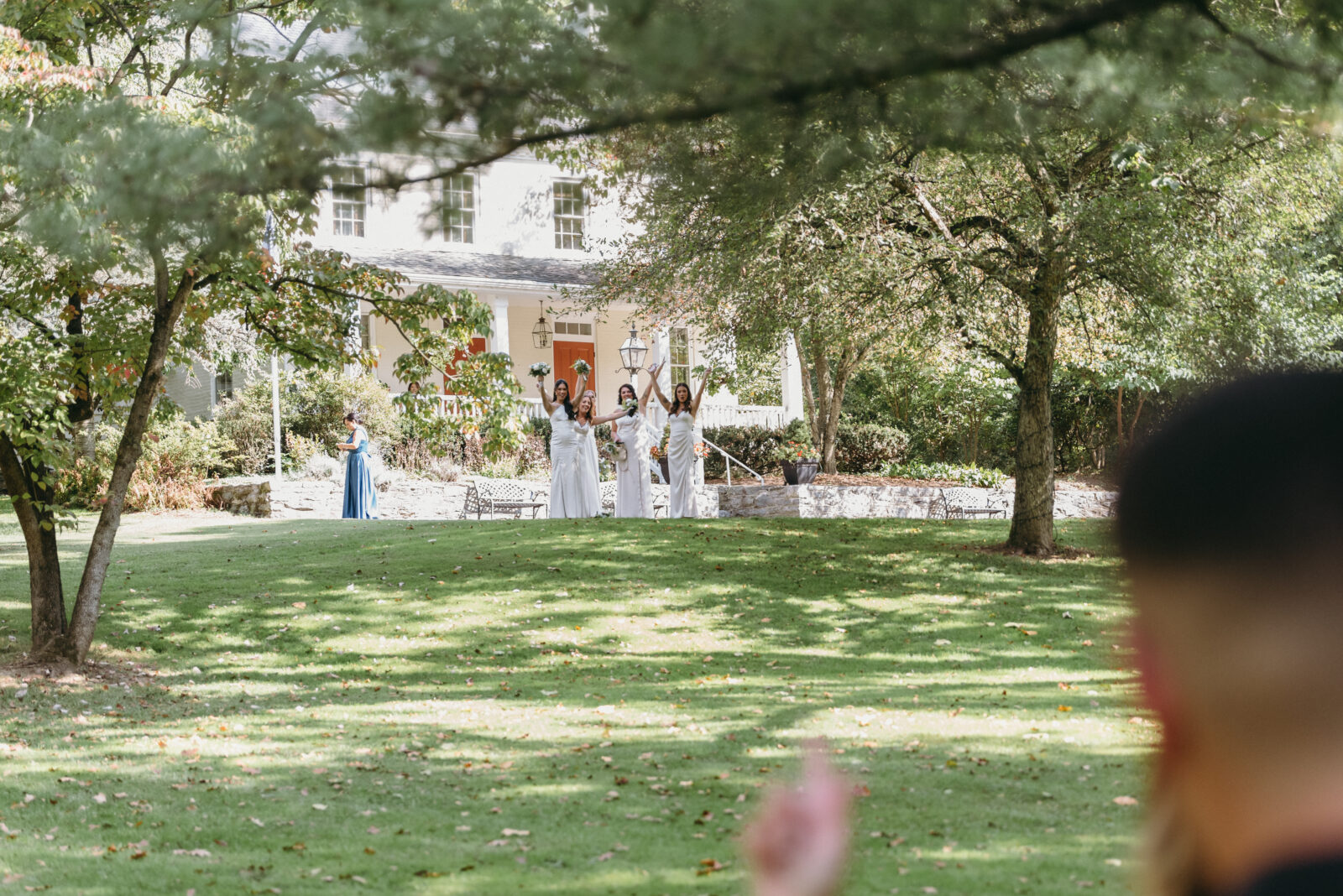 Modern rustic wedding at Riverdale Manor wedding venue in Lancaster, Pa ...